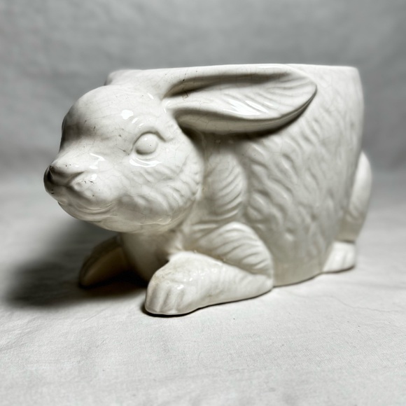 None | Accents | Vintage White Ceramic Rabbit Planter Made In Japan 97s ...